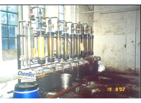 Uređaj za hemijsko doziranje 9 tečnosti – Chem Tec (1990)