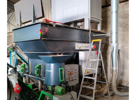 Fabrika polovnih proizvoda, 2 linije – kapacitet 400 kg/h