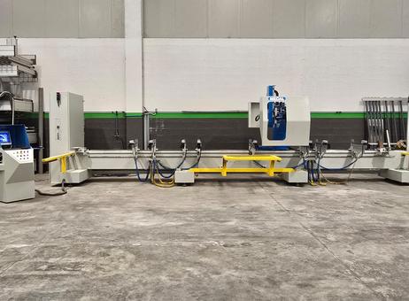 CNC obradni centar za drvo Mecal MC 304
