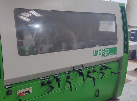 Korišćena mašina za kalupljenje sa više glava Leadermac LMC623 Platinum