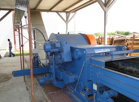 Mašina za sečenje drveta BRUKS Klöckner BK-DH 400 x 1000 L-8WT