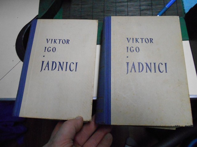 Viktor Igo - Jadnici I, II
