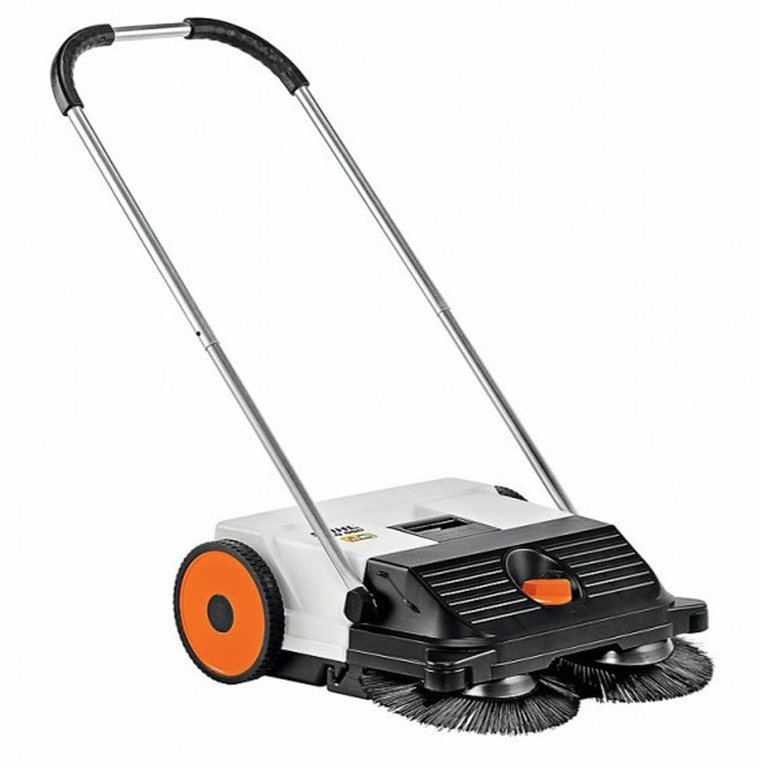 KG 550 ČISTAČ SA ROTACIONIM ČETKAMA STIHL