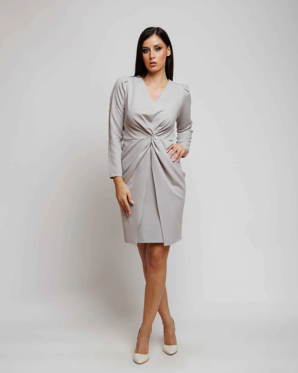 Elegantna midi pastelna haljina