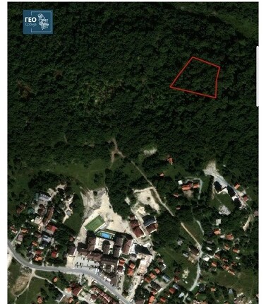 Prodajem plac na Kopaoniku