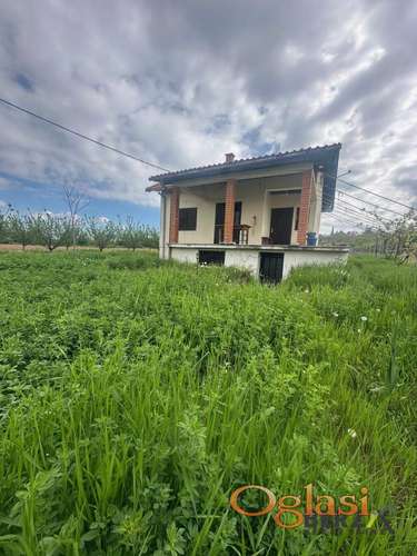 Vikendica u Čereviću – mir, priroda i pogled na Frušku goru