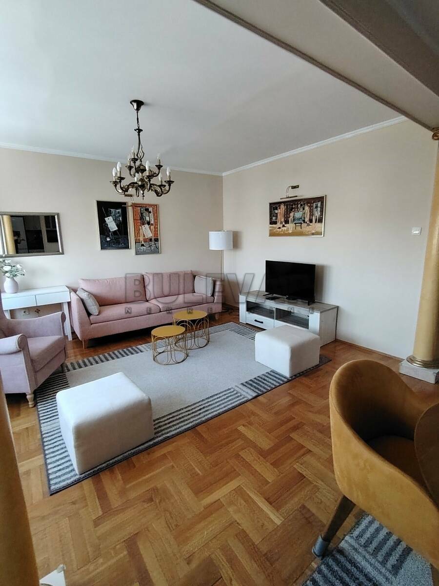 Trosoban stan, Niš - Marger | Izdavanje · 77m² · 450€