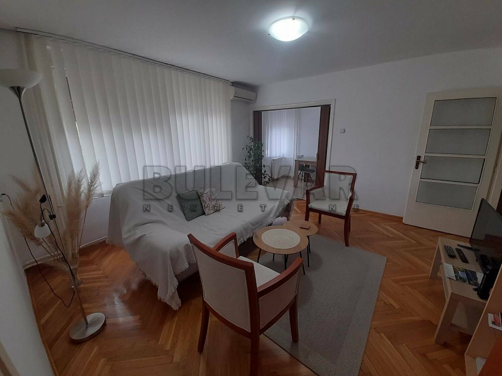 Dvoiposoban stan, Niš - Centar | Izdavanje · 54m² · 400€