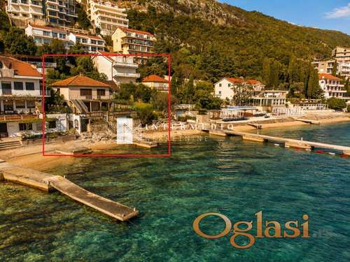Ekskluzivna kuća prvi red do mora – Njivice, Herceg Novi