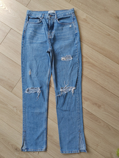 Primark farmerice sa prorezima