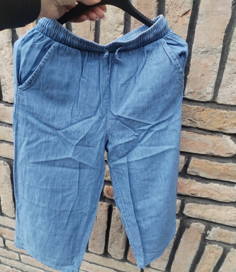 Sinsay 3/4 pantalone vel 134
