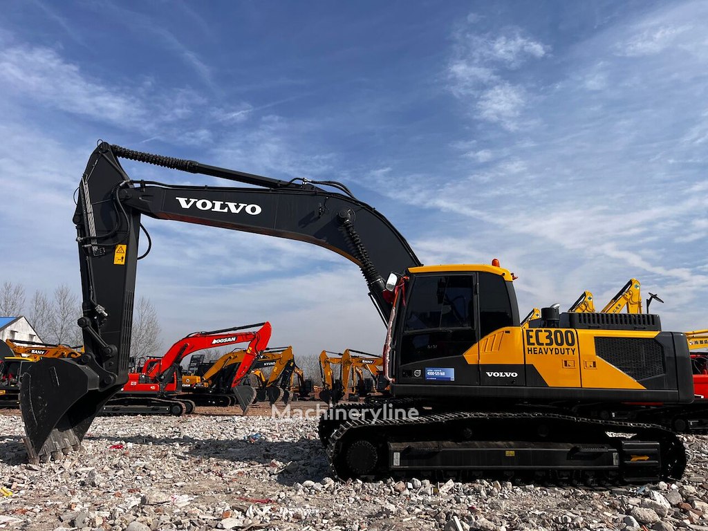 Volvo EC300D bager guseničar