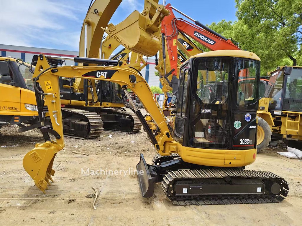 Caterpillar 303CR mini bager