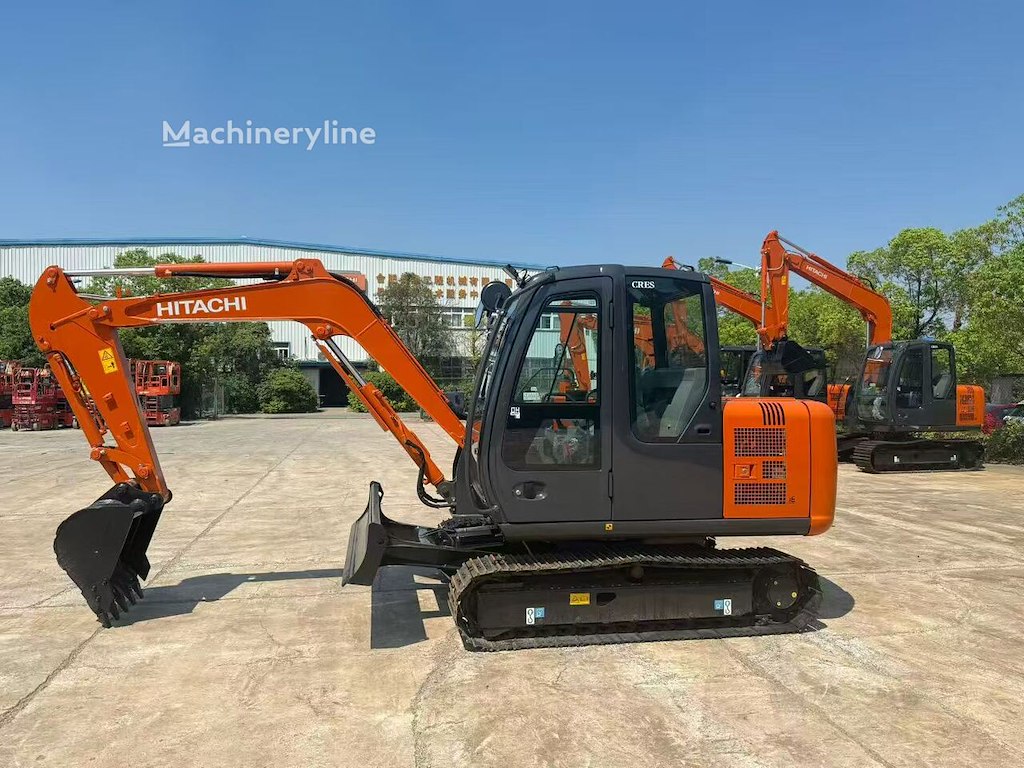 Novi Hitachi ZX60C mini bager