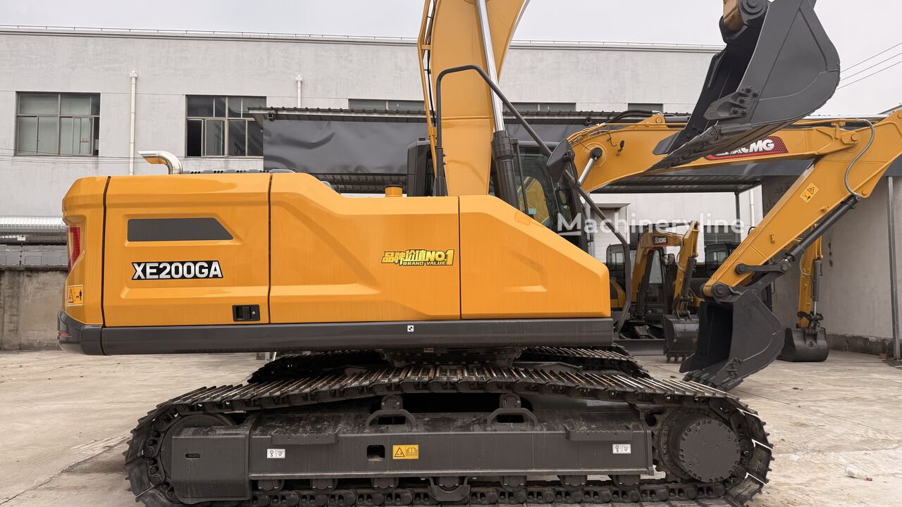 Novi XCMG XE200GA bager guseničar