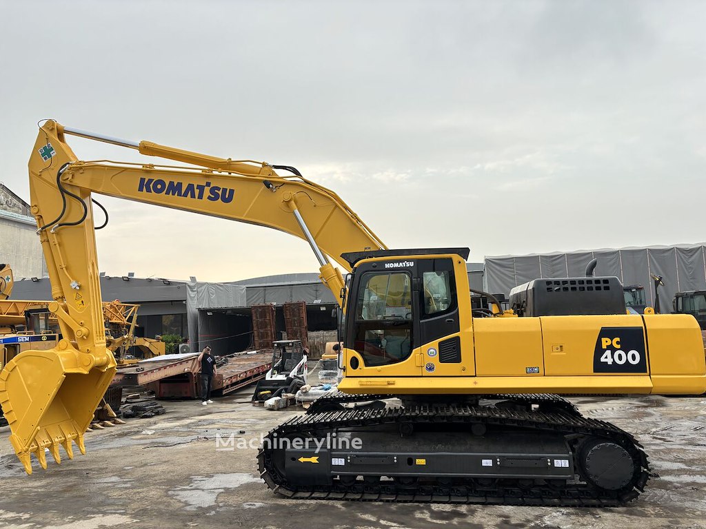 Komatsu PC400 bager guseničar