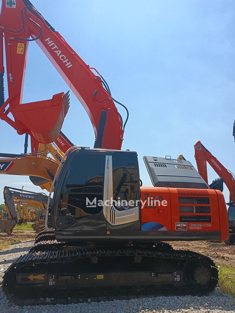 Hitachi ZX200 bager guseničar