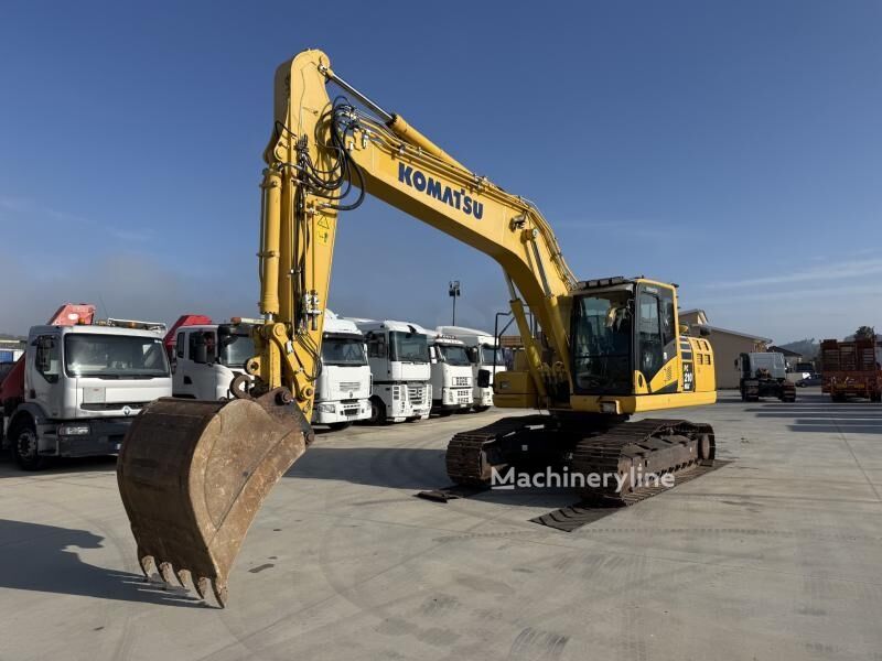 Komatsu PC210NLC-11 bager guseničar