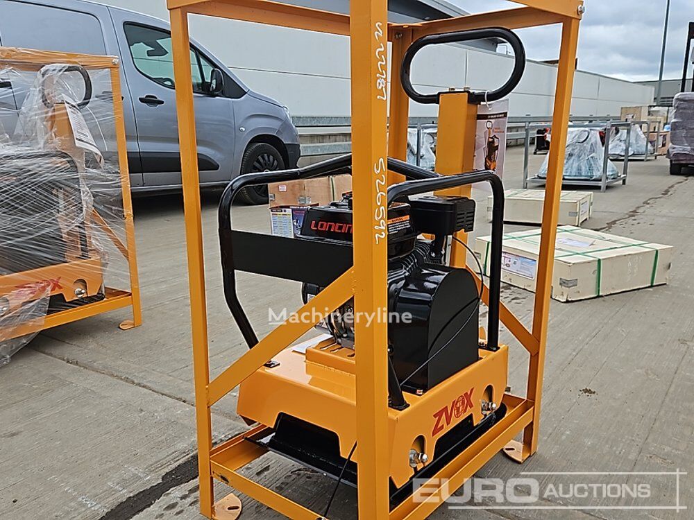 Prodaje se Zvox C250 vibro ploču na aukciji