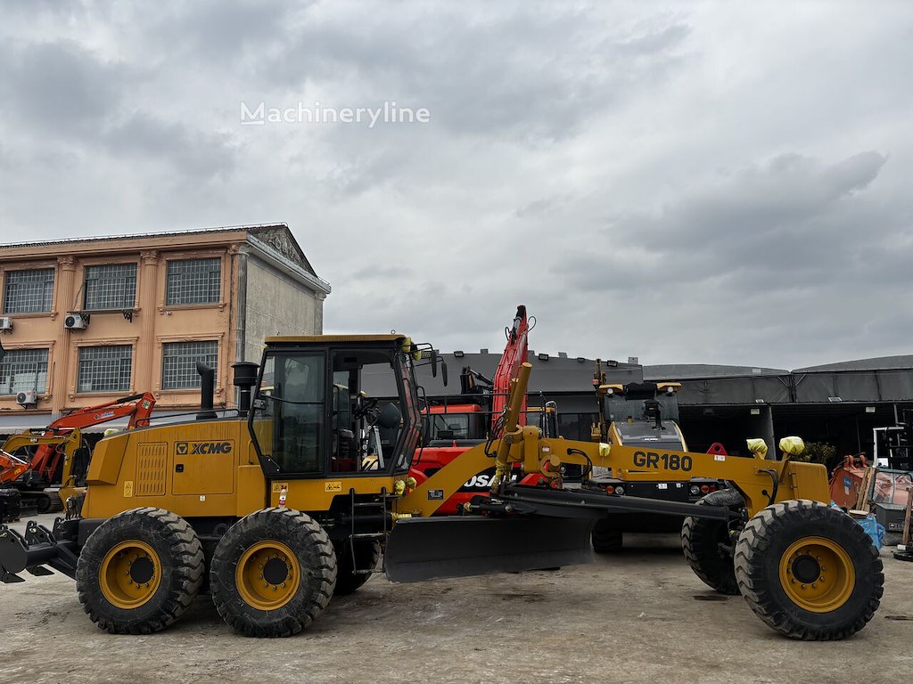 XCMG GR180 grejder