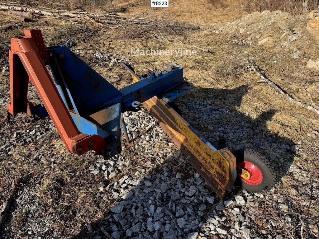 Lilleseth vučeni grejder