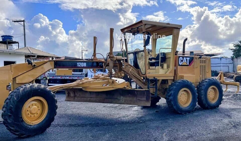 Caterpillar 120H grejder