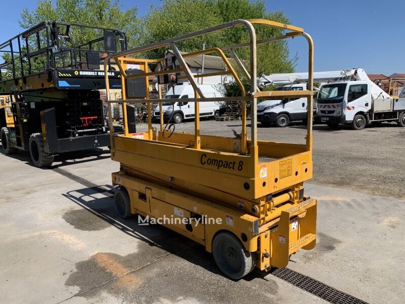 Haulotte Compact 8 - 8m, electric makazasta platforma