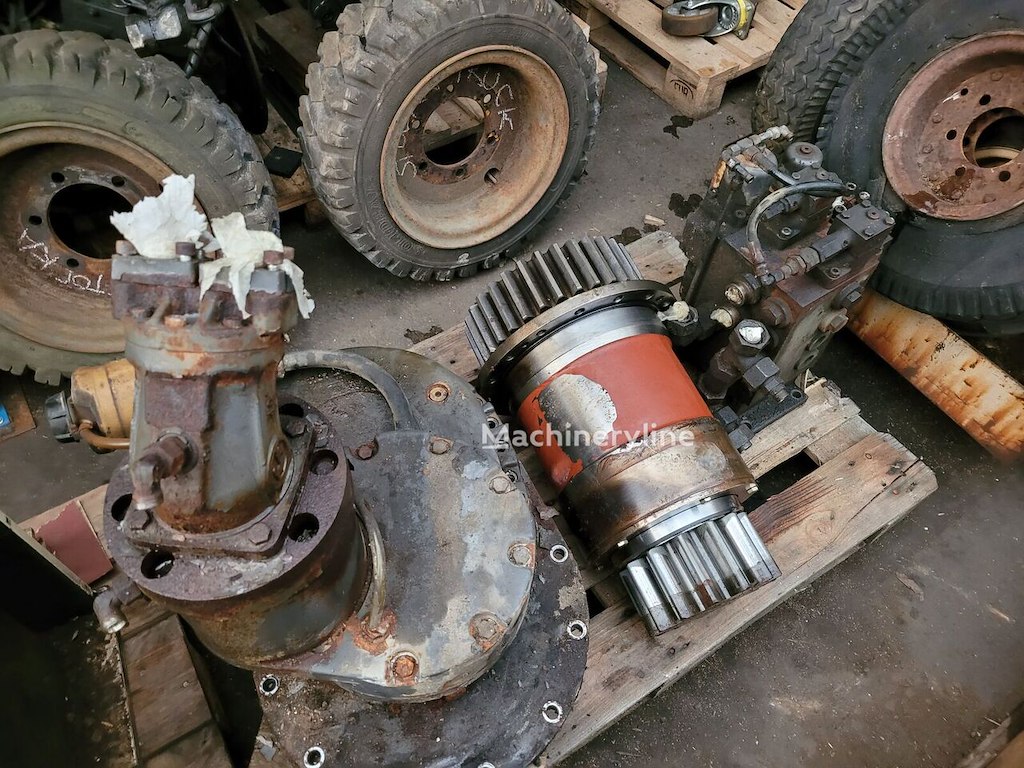 Prodaje se Volvo EC420 Svängmotor rotacioni prenosnik za Volvo EC420 bagera na aukciji