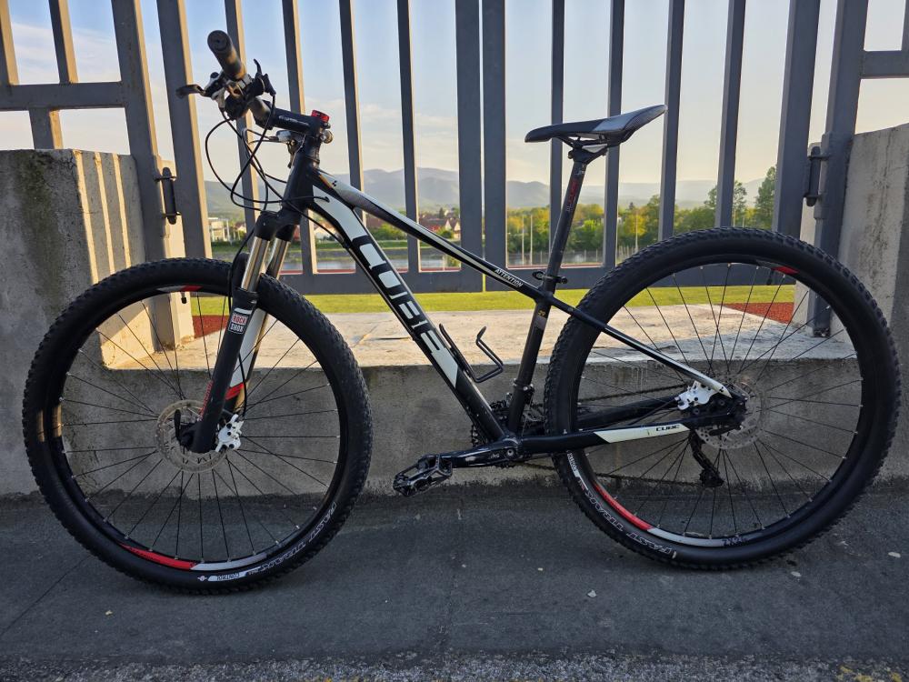 Cube attention 29er 3x10 xt