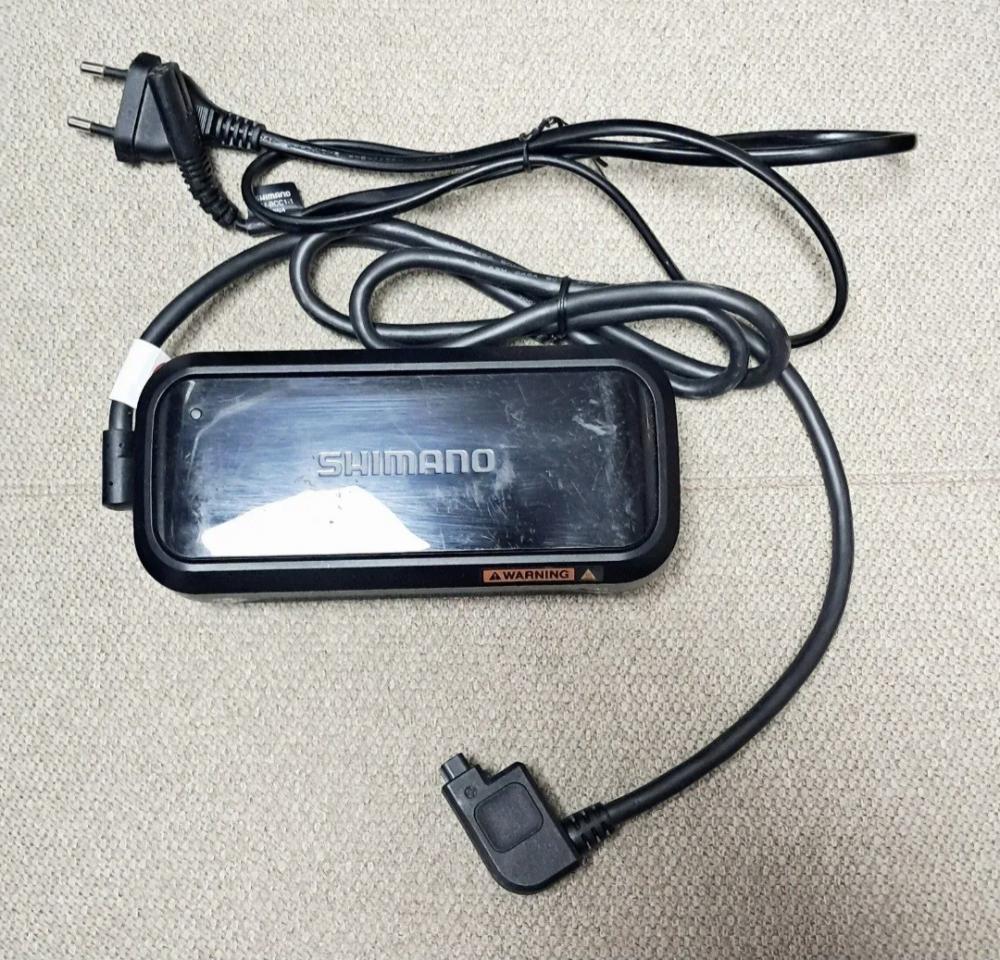 SHIMANO EC-E6002 punjač