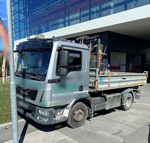 MAN TGL 12.250 *ONLY 170tkm *3-WAY TIPPER *12ton *EURO 6 kiper