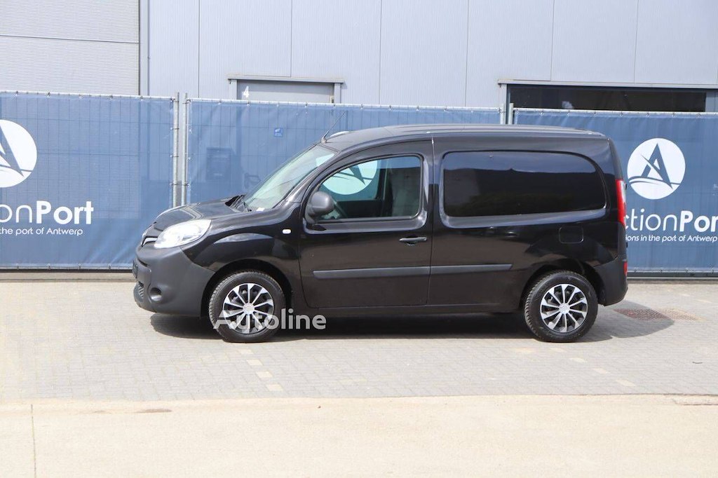 Prodaje se Renault Kangoo minibus furgon na aukciji