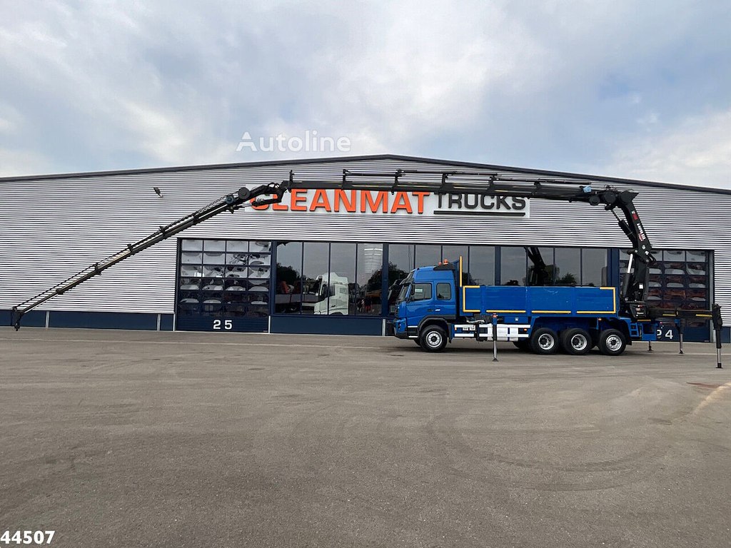 Volvo FMX 450 8x4 Hiab 63 Tonmeter laadkraan + Fly-Jib kamion s ravnom platformom