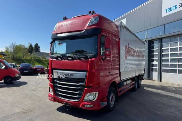 DAF XF510 6x2 kamion sa klizna zavesa cerada