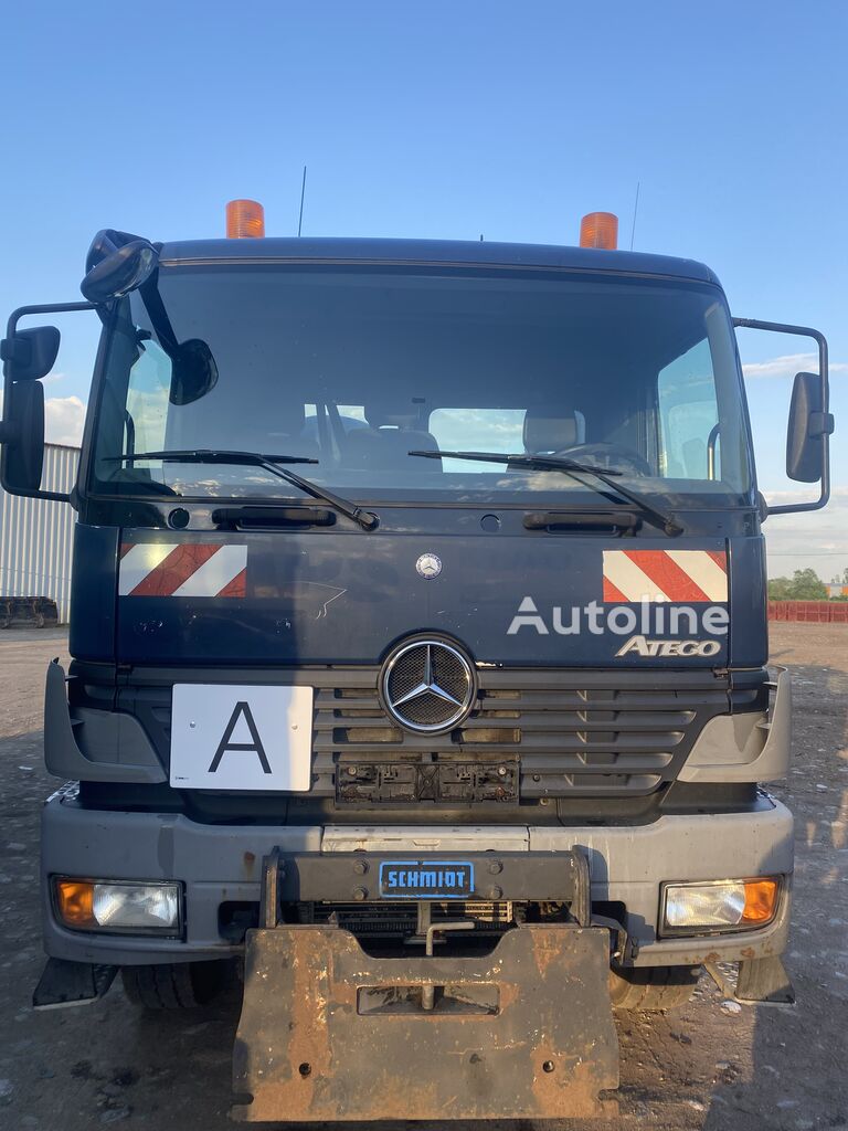 Mercedes-Benz Atego kamion autopodizač kontejnera