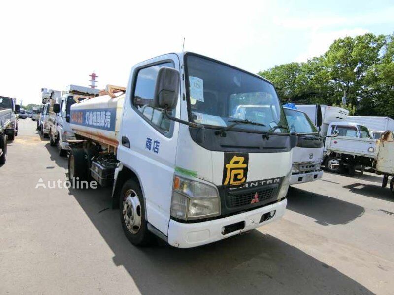 Mitsubishi CANTER autocisterna