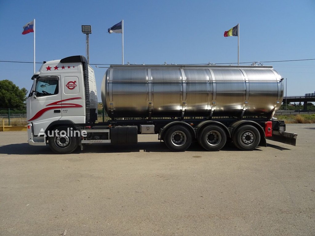Volvo FH 440 autocisterna