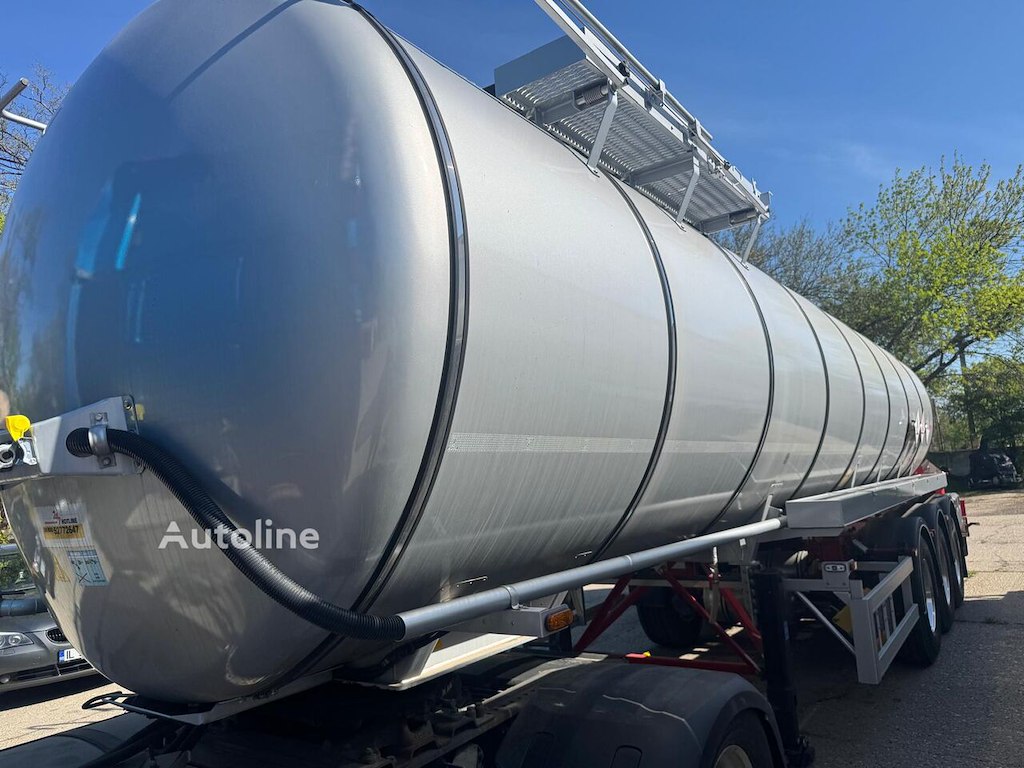 Kässbohrer STS 32 cisterna za bitumen