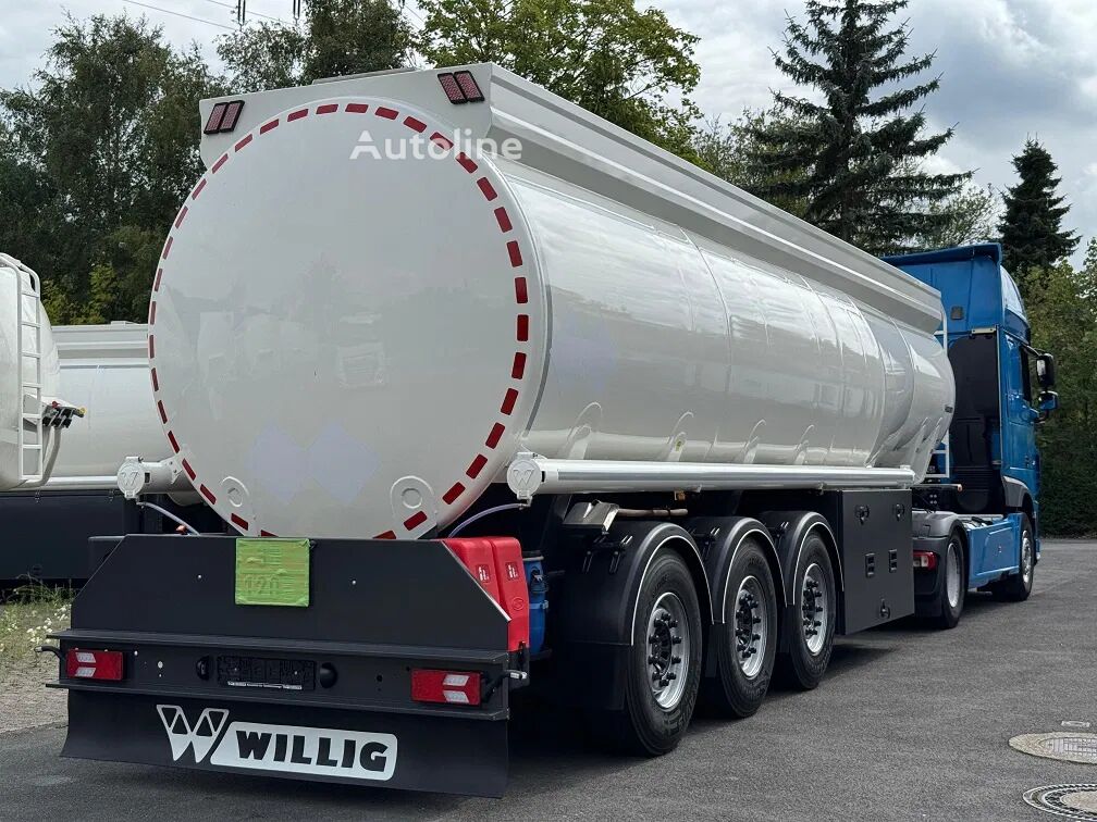 Nova Willig 38050 Ltr., 5 Kammern, ADR, SAF poluprikolica autocisterna