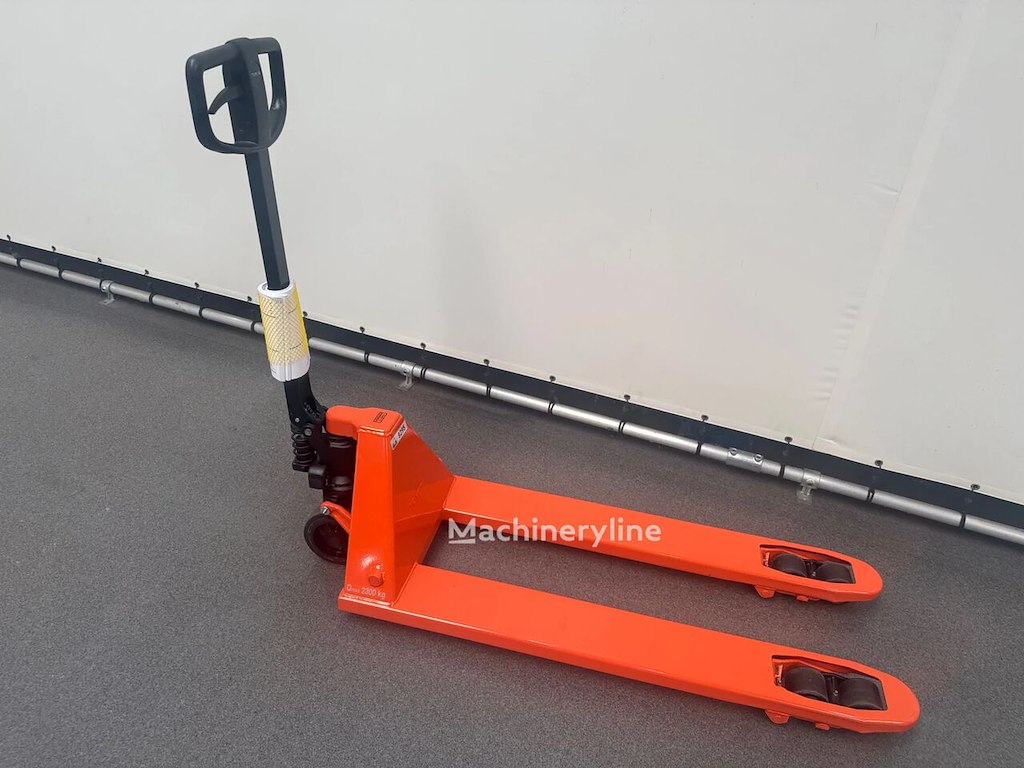 Novi BT LHM 230 QUICK LIFT 1150x520 mm ručni paletar