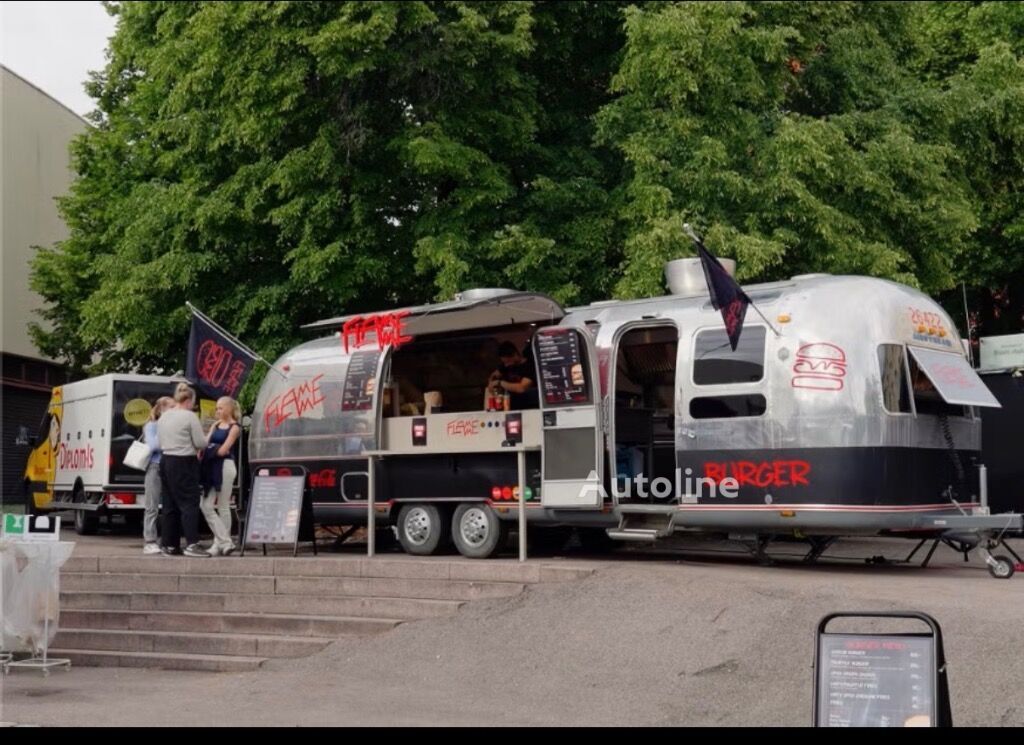 Prodaje se 2022 Salgsvogn Unik Airstream foodtrailer / foodtruck prikolicu brze hrane na aukciji