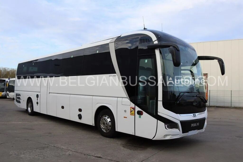 Novi MAN Lion's Coach L R10 / 13.1m / USB / Full option / Almost New turistički autobus