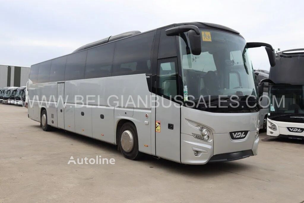 VDL Futura FHD2 135-410/ USB / Full options turistički autobus