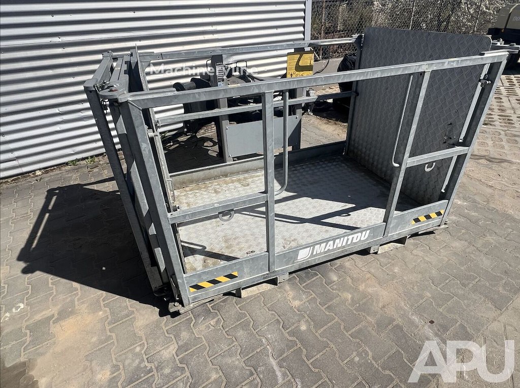 Prodaje se KOSZ MANITOU DO TELESKOPÓWKI radnu platformu na aukciji