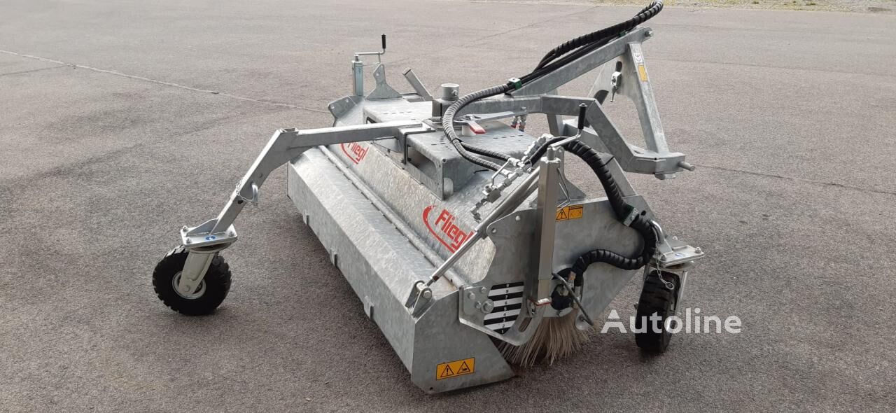 Novo Fliegl Typ 600 1,85 m vozilo za čišćenje ulica