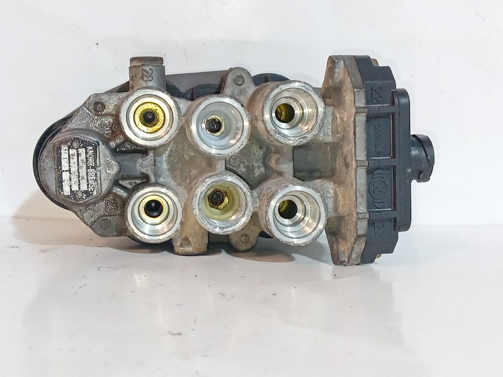 Knorr-Bremse K011887 pneumatski cilindar za kamiona