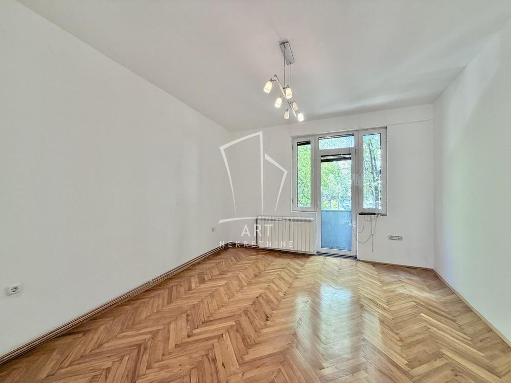Koste Abraševića, Dvosoban stan na prodaju, 42m2, 207.000€