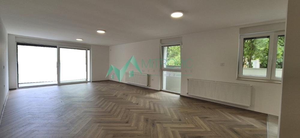 Četvorosoban stan na prodaju, 96m2, 265.280€