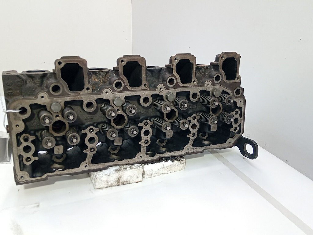 4905517 glava cilindra za Renault kamiona