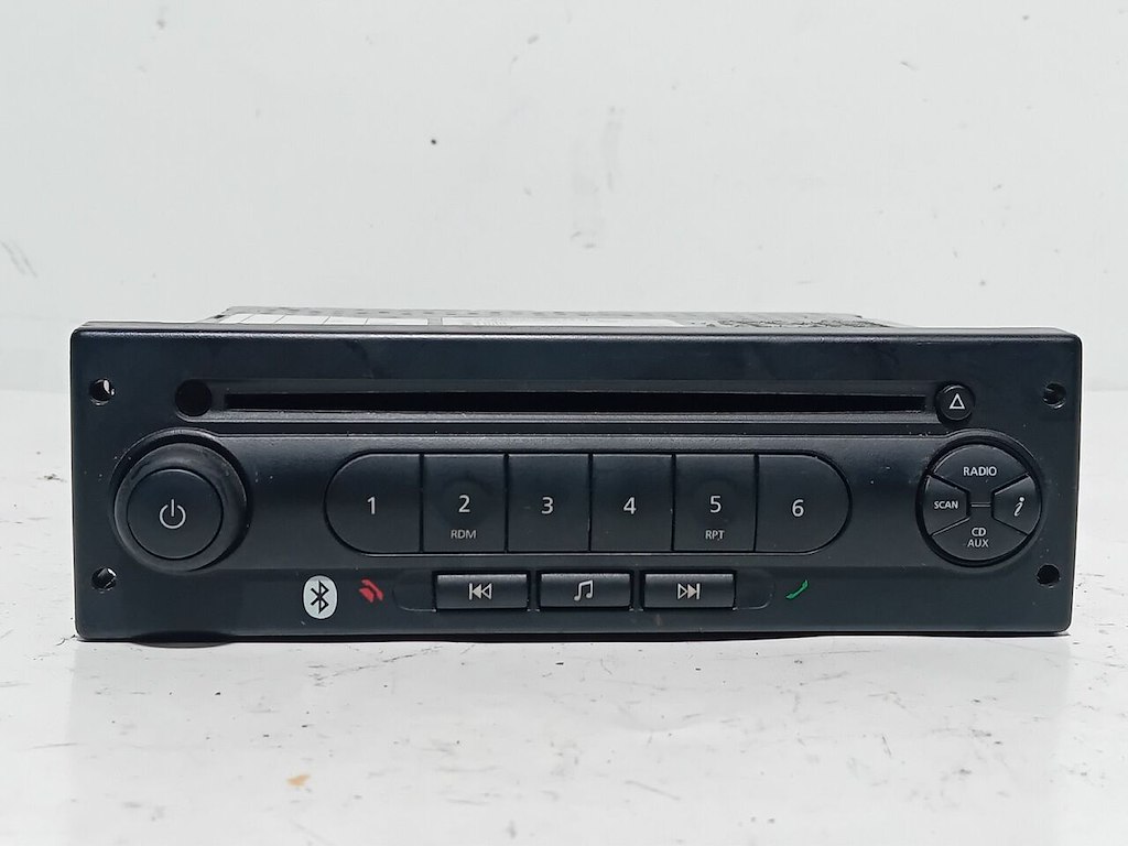 28480716 autoradio za Renault kamiona